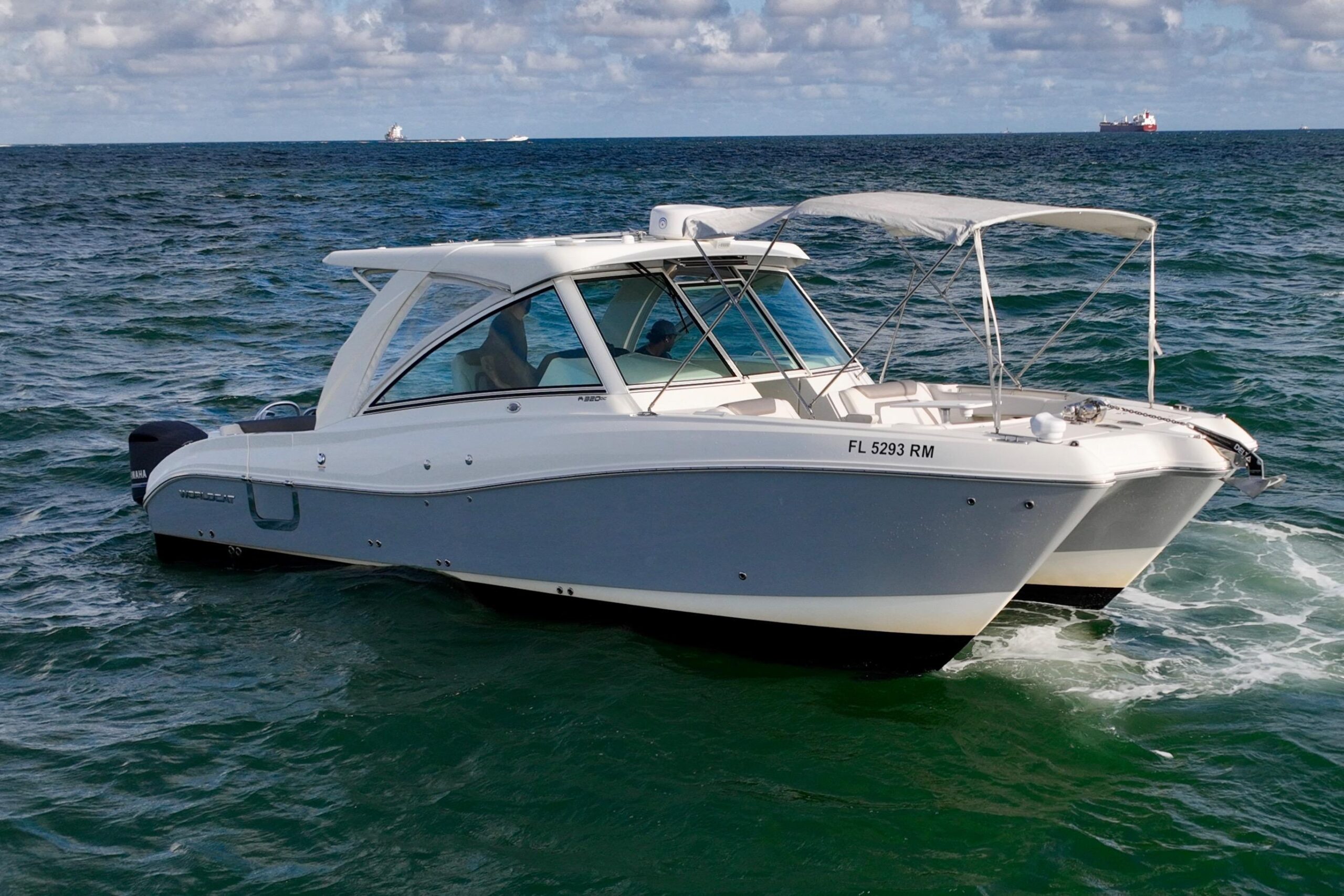 World Cat 320 DC, Used Catamarans for Sale - The Multihull Company